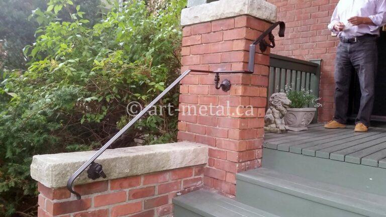 Exterior Stair Handrail Code for Construction in Ontario