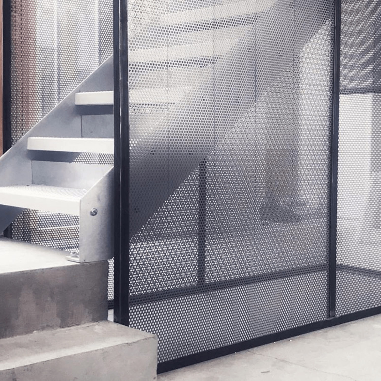 Custom Metal Fabrication in Toronto | Art Metal Workshop