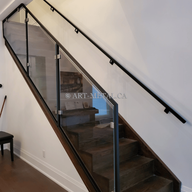 Railings in Oshawa, Ontario | Metal, Aluminum & Glass