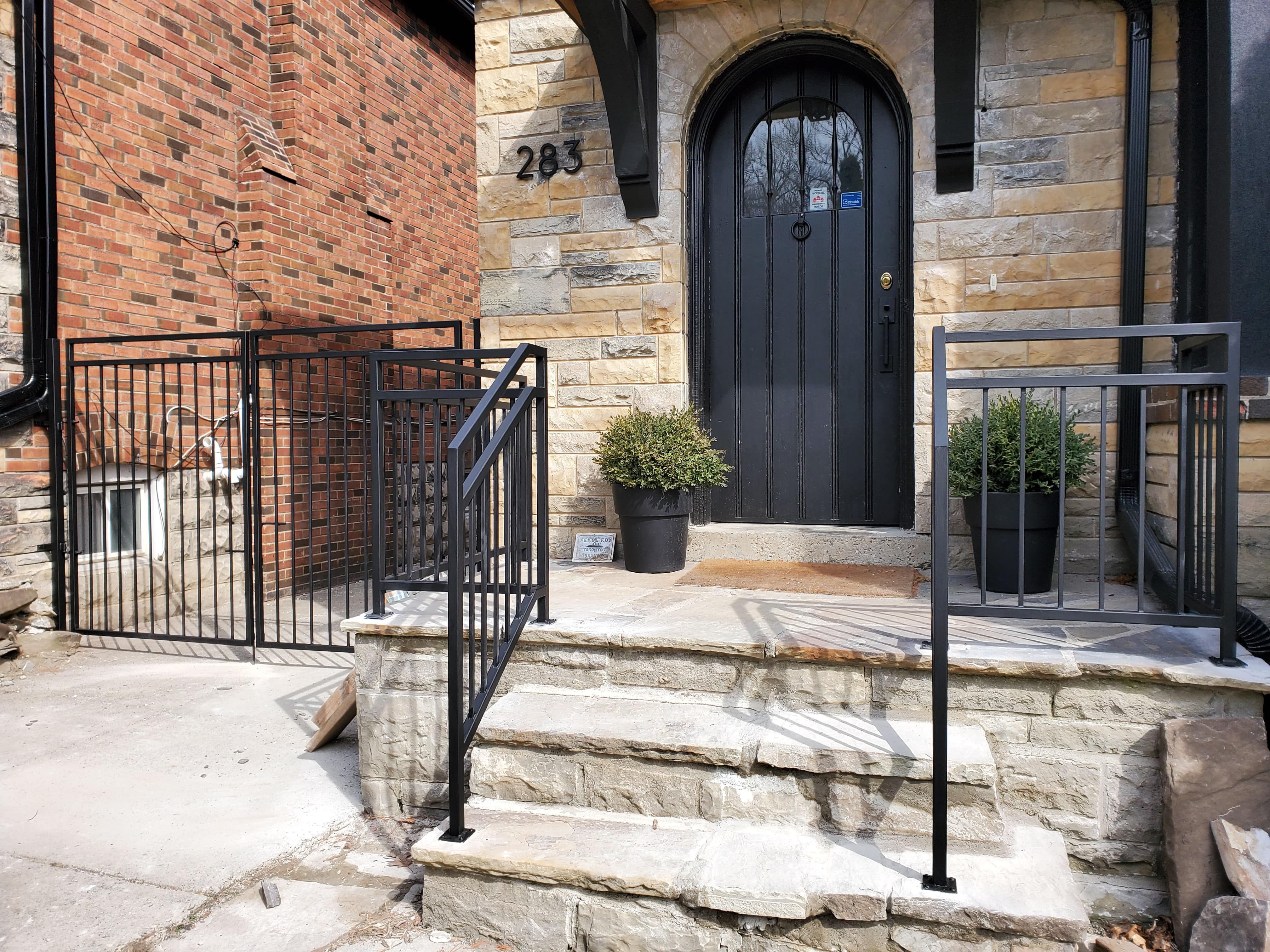 Outdoor Porch Railing Designs from Wood, Wrought Iron, and Steel