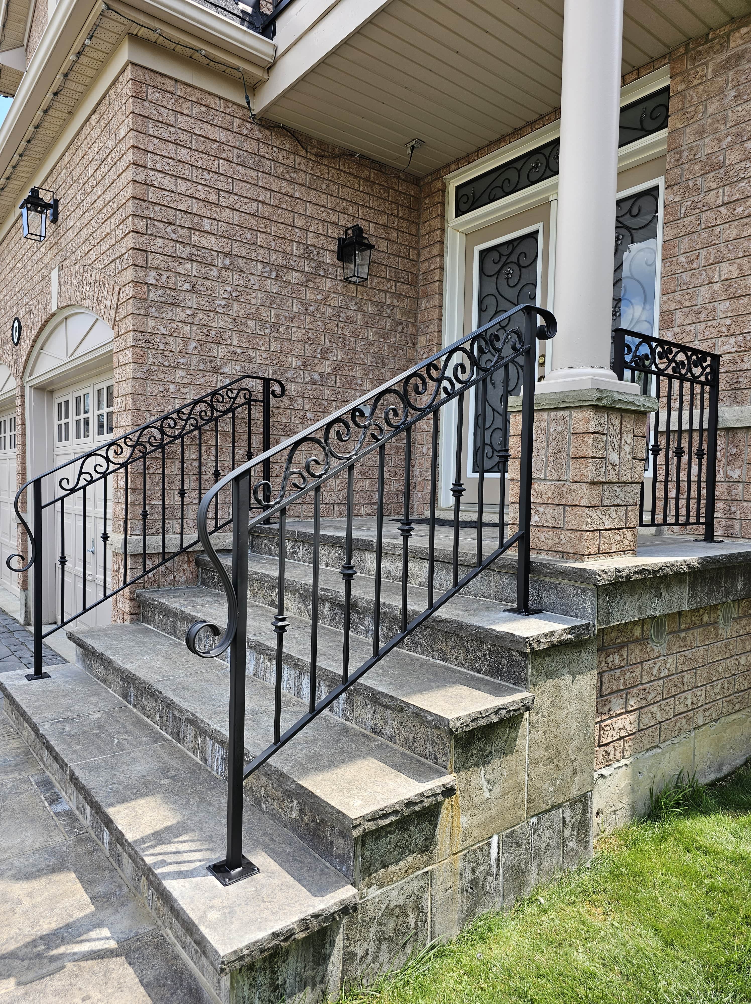 Deck Railing Height: Requirements and Codes for Ontario