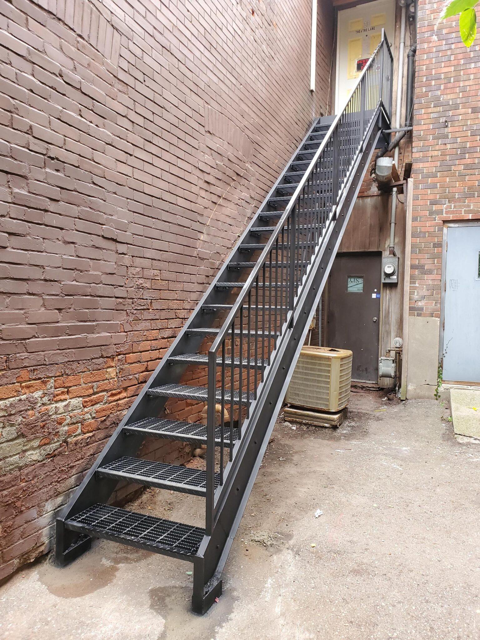 Metal Indoor Staircase in Toronto and GTA. Custom Steel Stairs