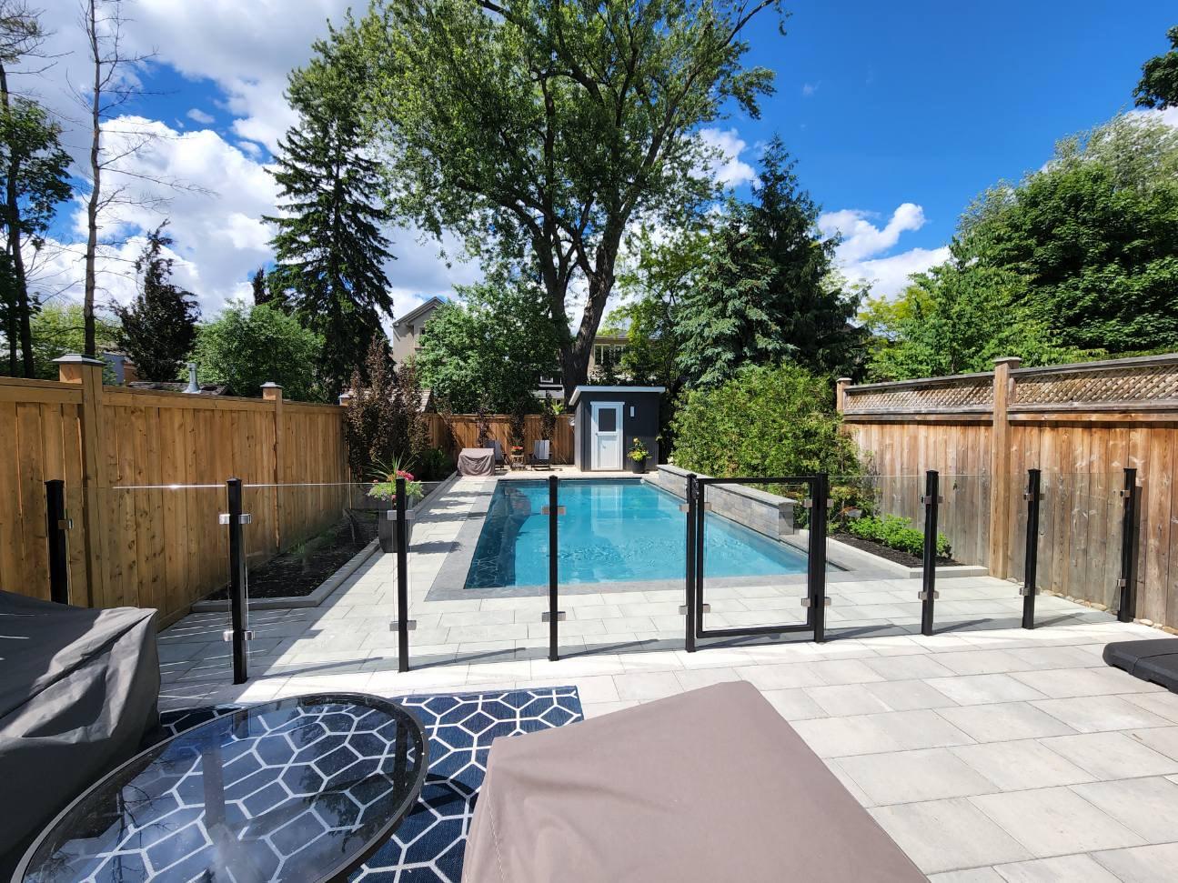 Modern Glass Pool Fencing in Toronto. Fence panels
