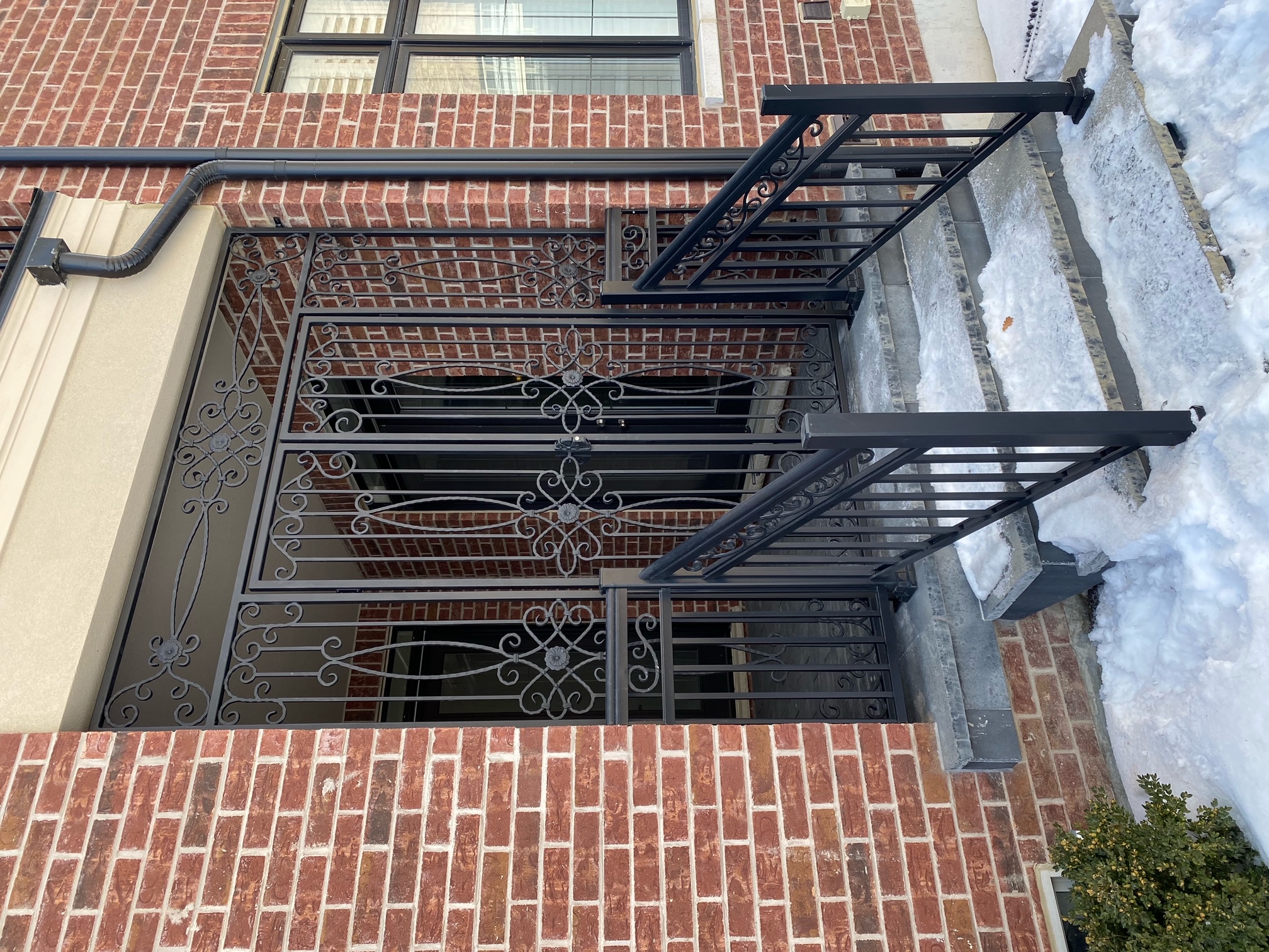 Window Guards & Security Bars in Toronto. Custom Home Designs