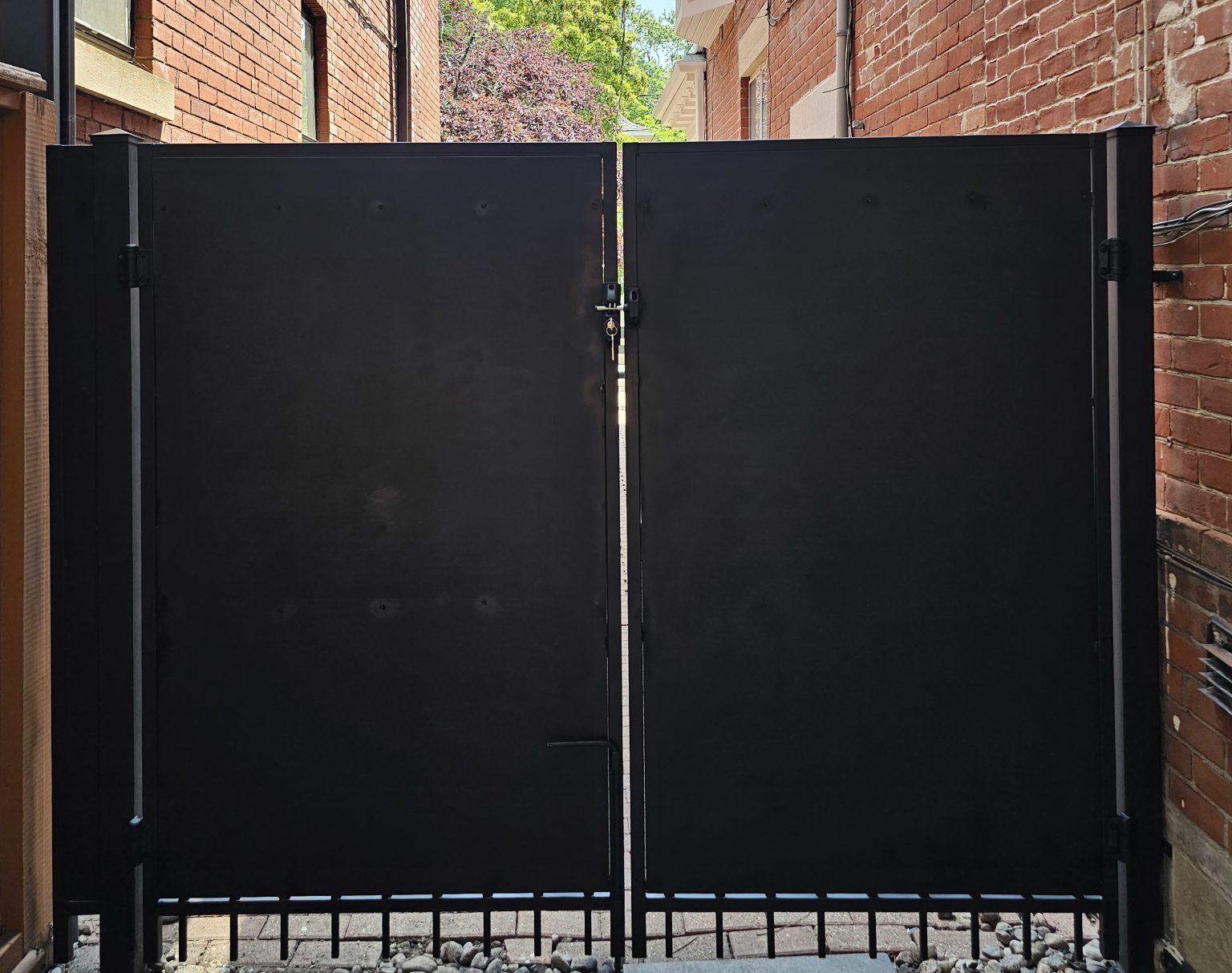Prefabricated Steel Gates - Art Metal