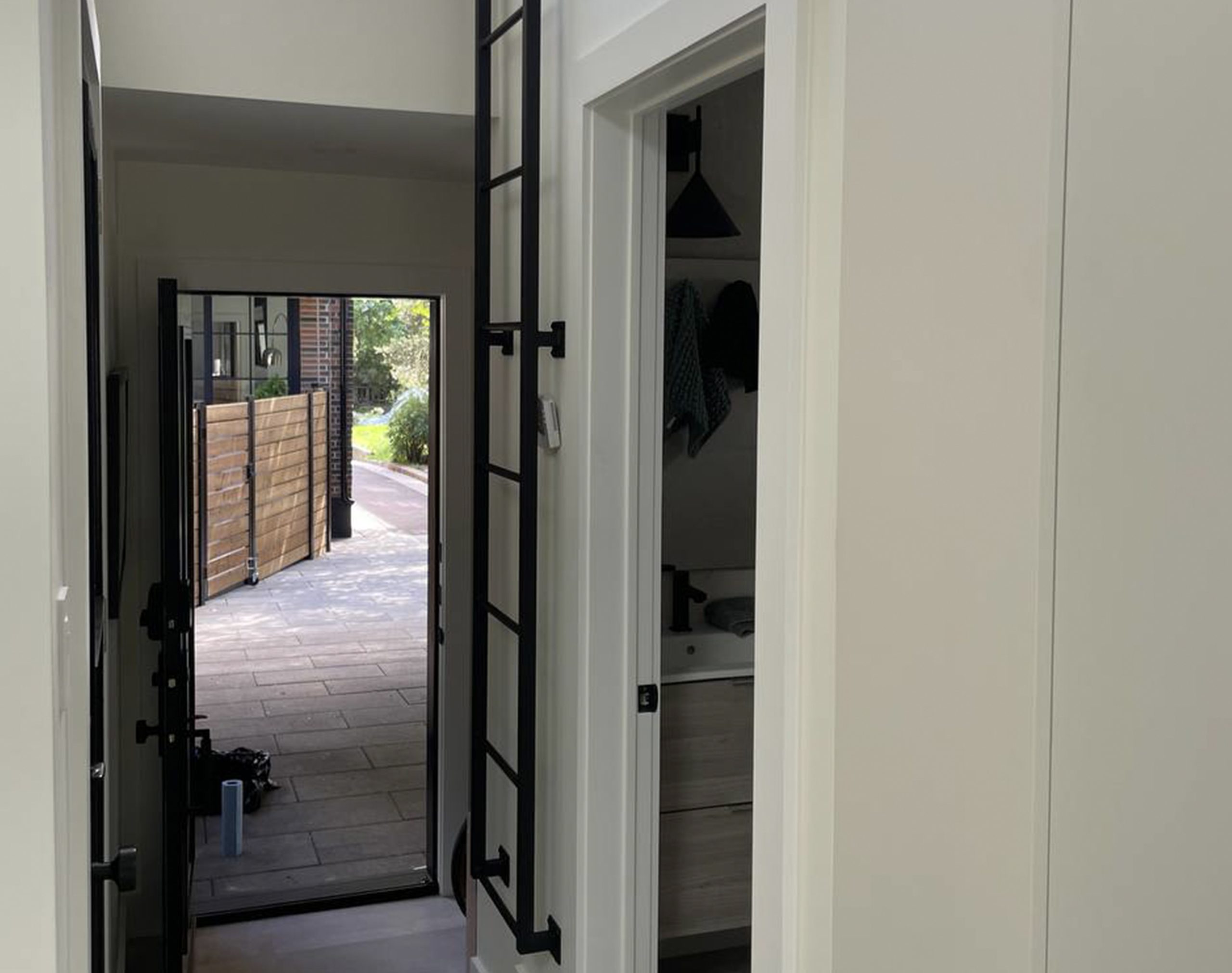 Cage Ladders - Art Metal