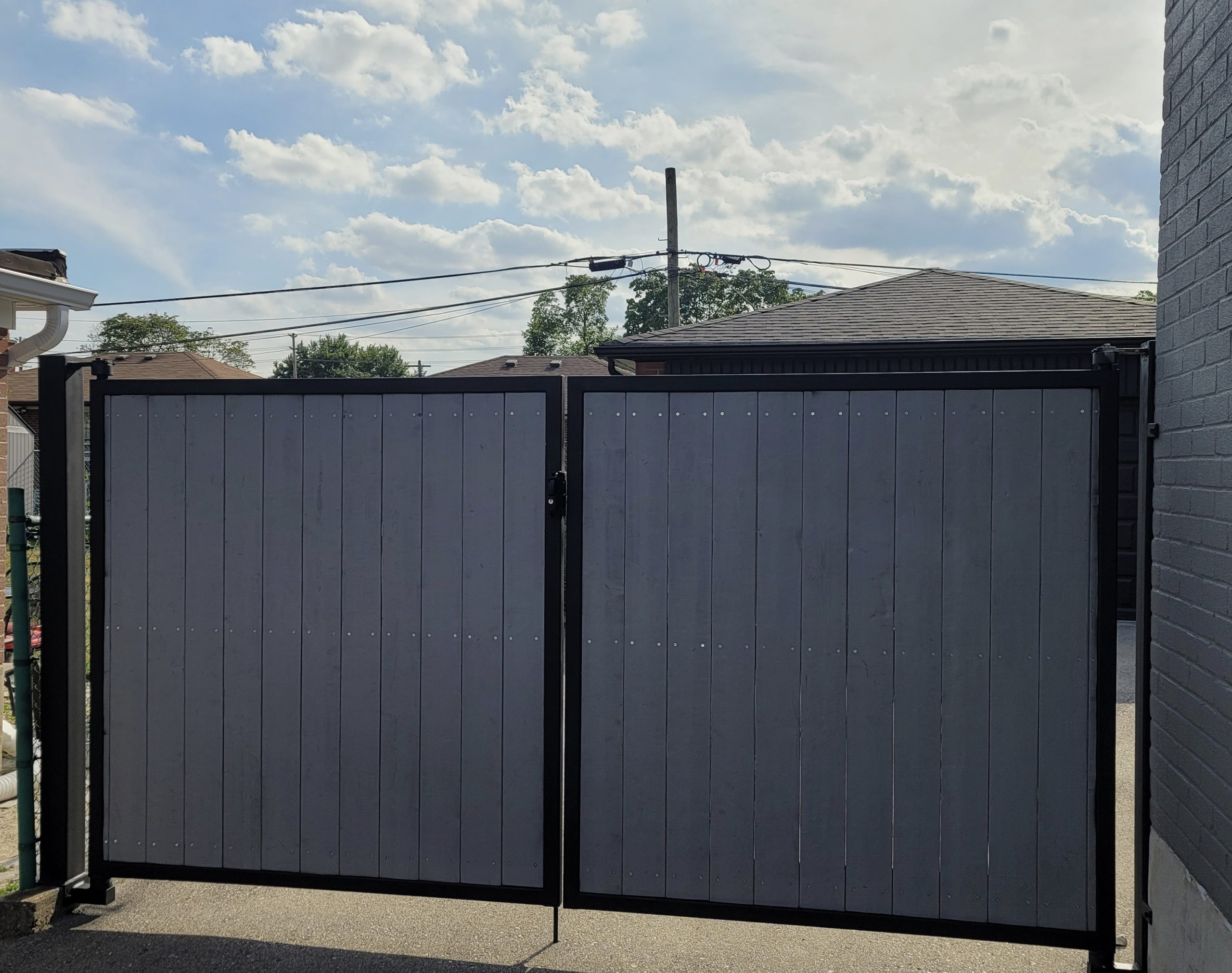 Privacy Gates - Art Metal