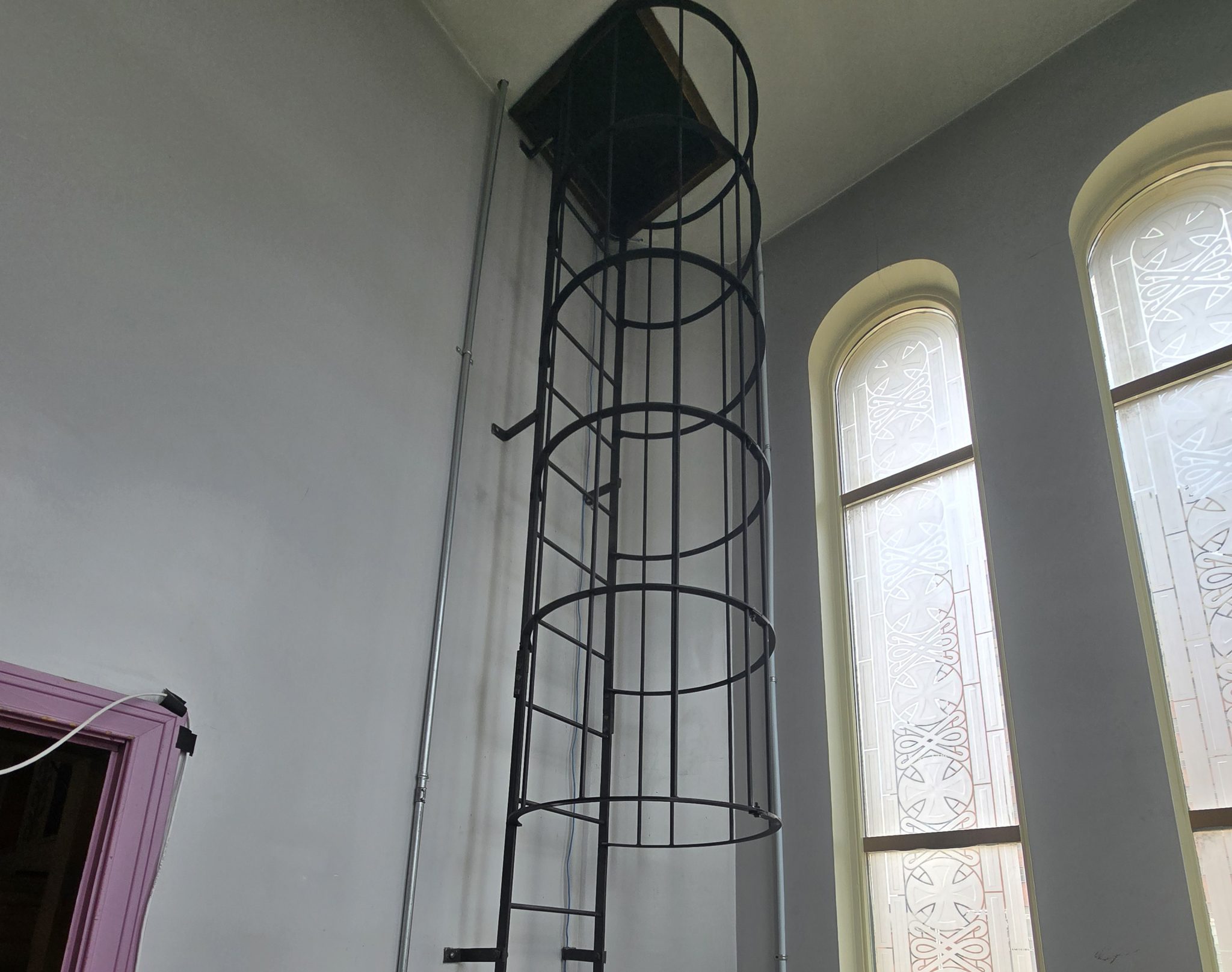 Cage Ladders - Art Metal